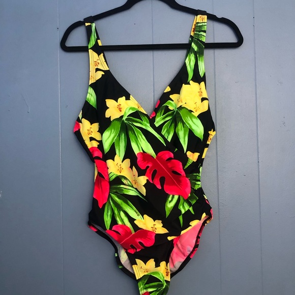 Misty | Swim | Misty By Beach Bay Swimsuit | Poshmark
